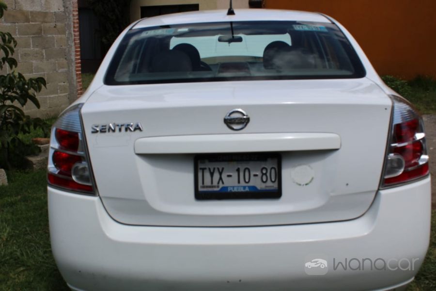 Autos usados - Nissan Sentra 4p Custom L4 2L 140 CP Man